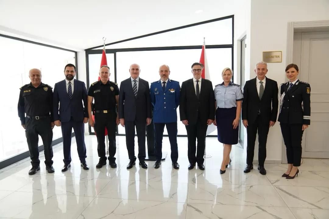 Protocol de colaborare între „Academia de Poliție Al.I.Cuza” și ...